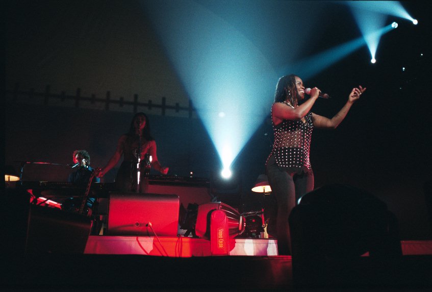 Roger Waters - 28 August 1999 Kansas City, MO Kemper Arena - Pink Floyd ...