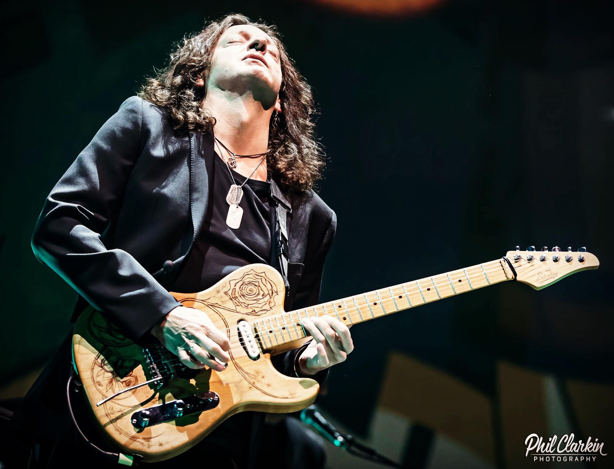 T-Mak World Interview With Roger Waters Touring Band Guitarist Dave ...