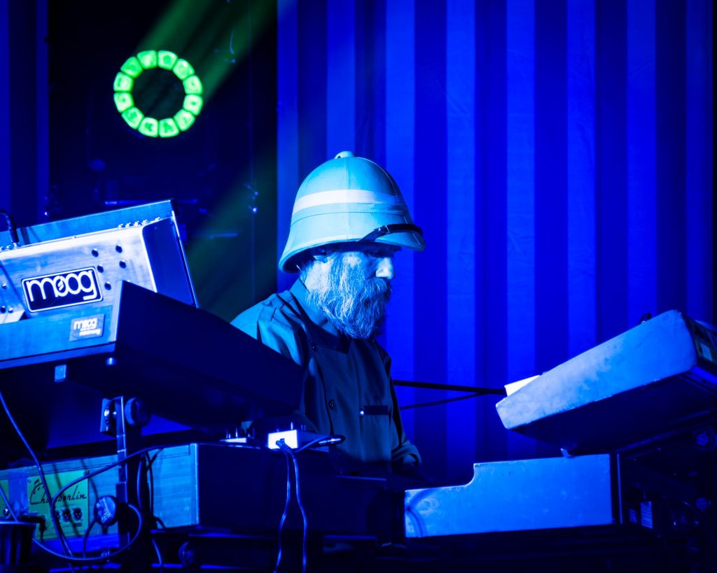 New Harry Waters Interview on Primus Tracks Podcast – Pink Floyd – A ...